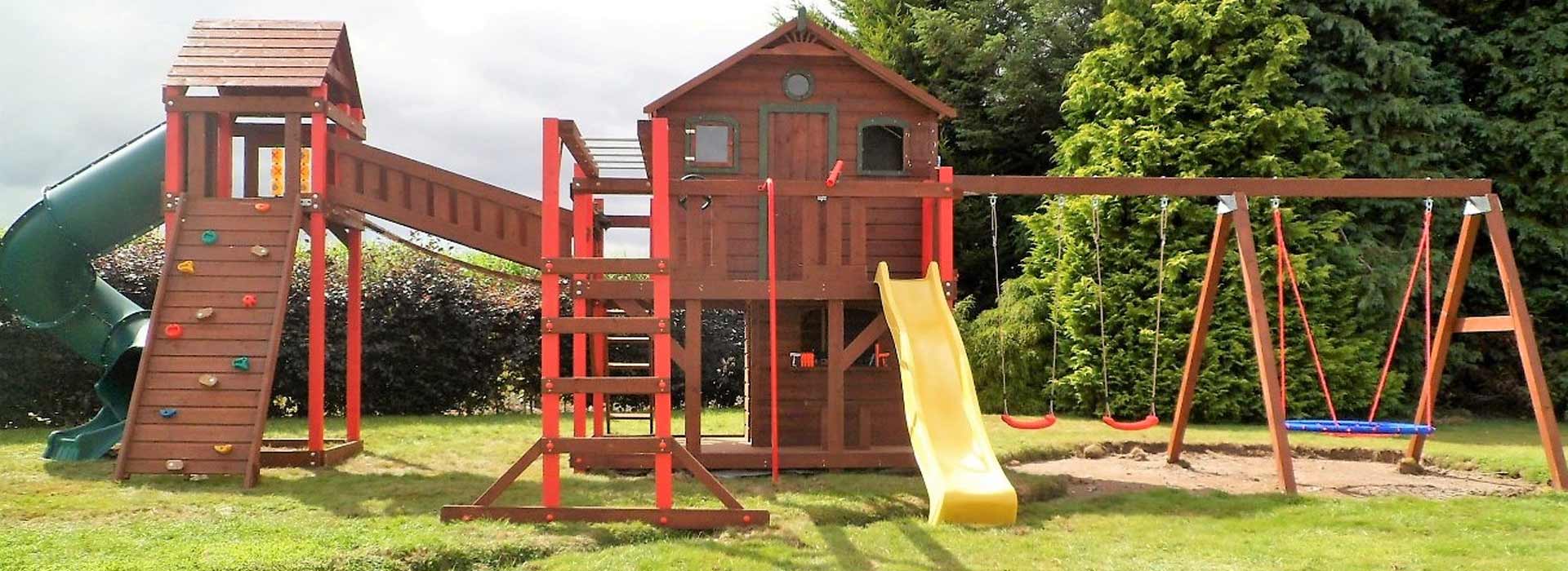 Deluxe 2 story playhouse internal loft